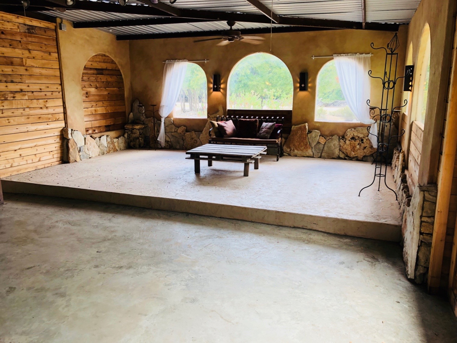 Gallery – The Lodge Buda